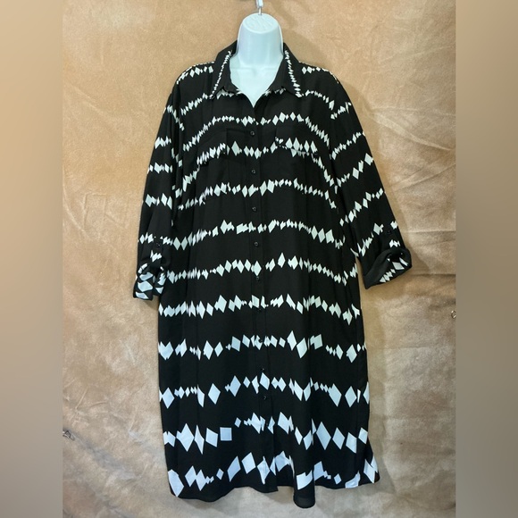 Investments | Dresses | Investments Black And White Geometric Shirt ...